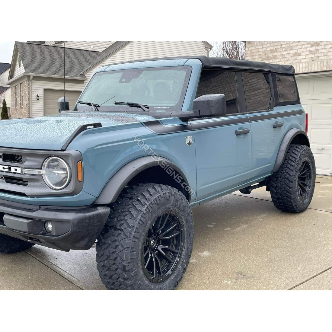 Ford Bronco retro decals: Retro graphics vinyl stripes