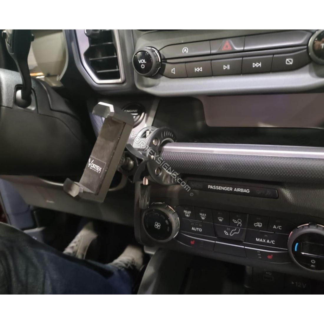 Center dash phone Mount for Ford Bronco Sport