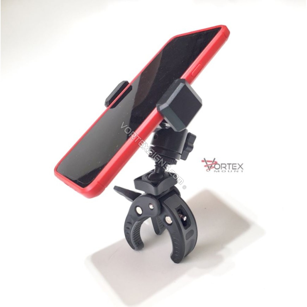 WOW! Mercedes GLE GLC GLS dashboard cell phone mount